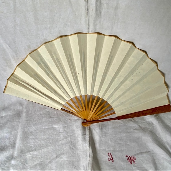 Accents | Nib Large Decorative Gold Fleck Paper Wood Fan In Gift Box ...